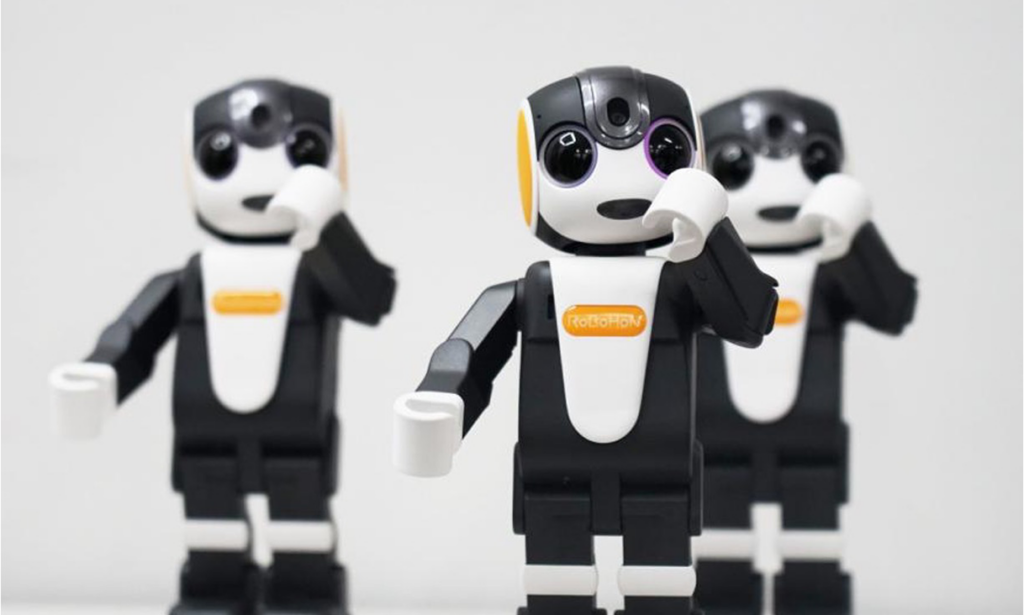 夏普 机器人手机RoBoHoN - ThunderSoft | 中科创达